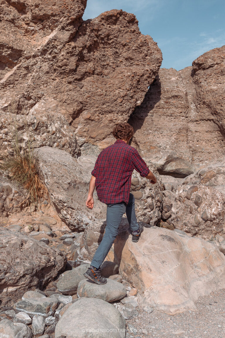 6 Things to Do in Wadi Shees: The Perfect Day Trip in the UAE