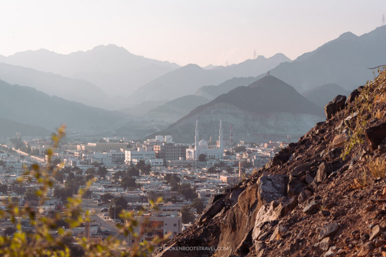 6 Things to Do in Wadi Shees: The Perfect Day Trip in the UAE